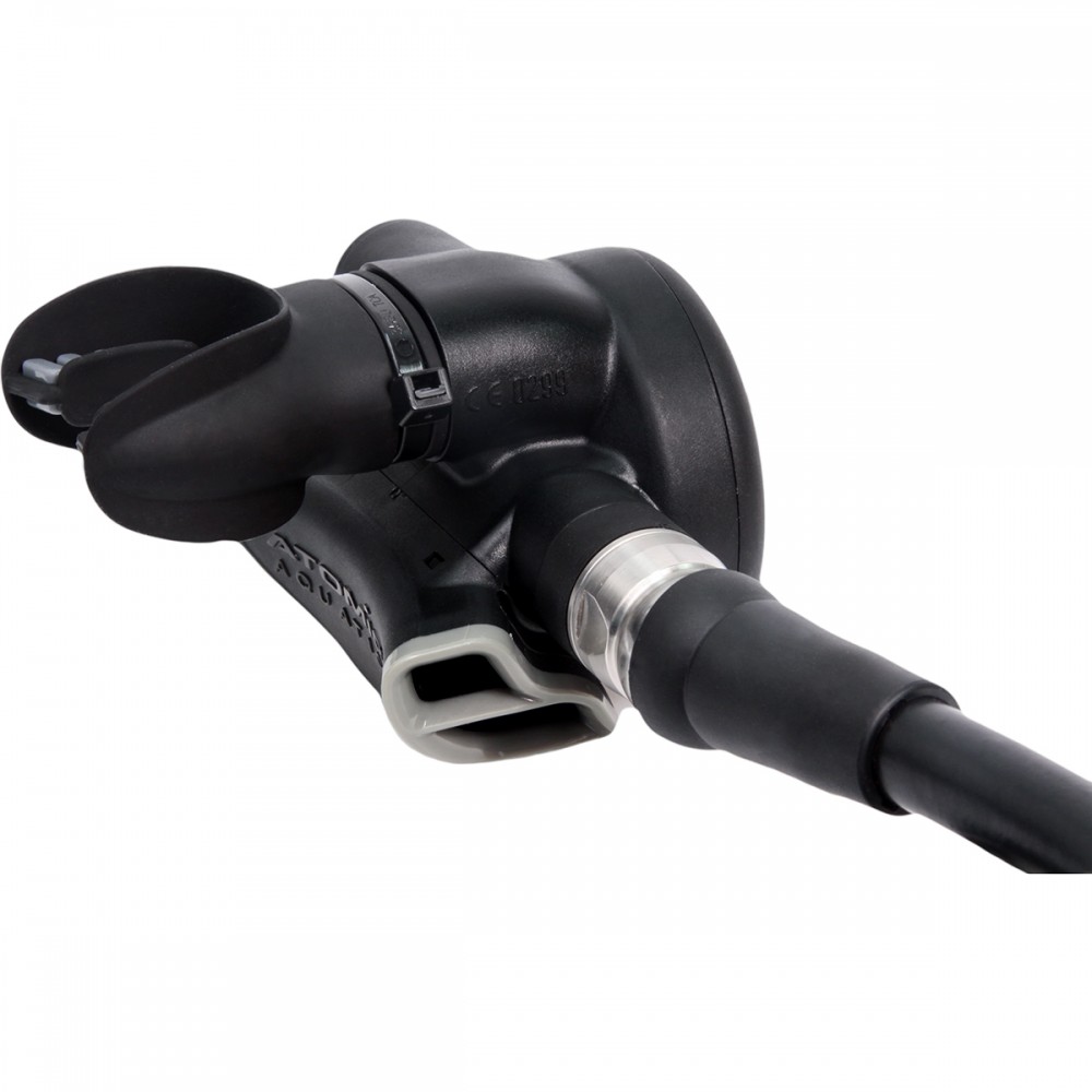 Atomic ST1 Swivel Sealed Regulator | Regulator | Diving Equipment